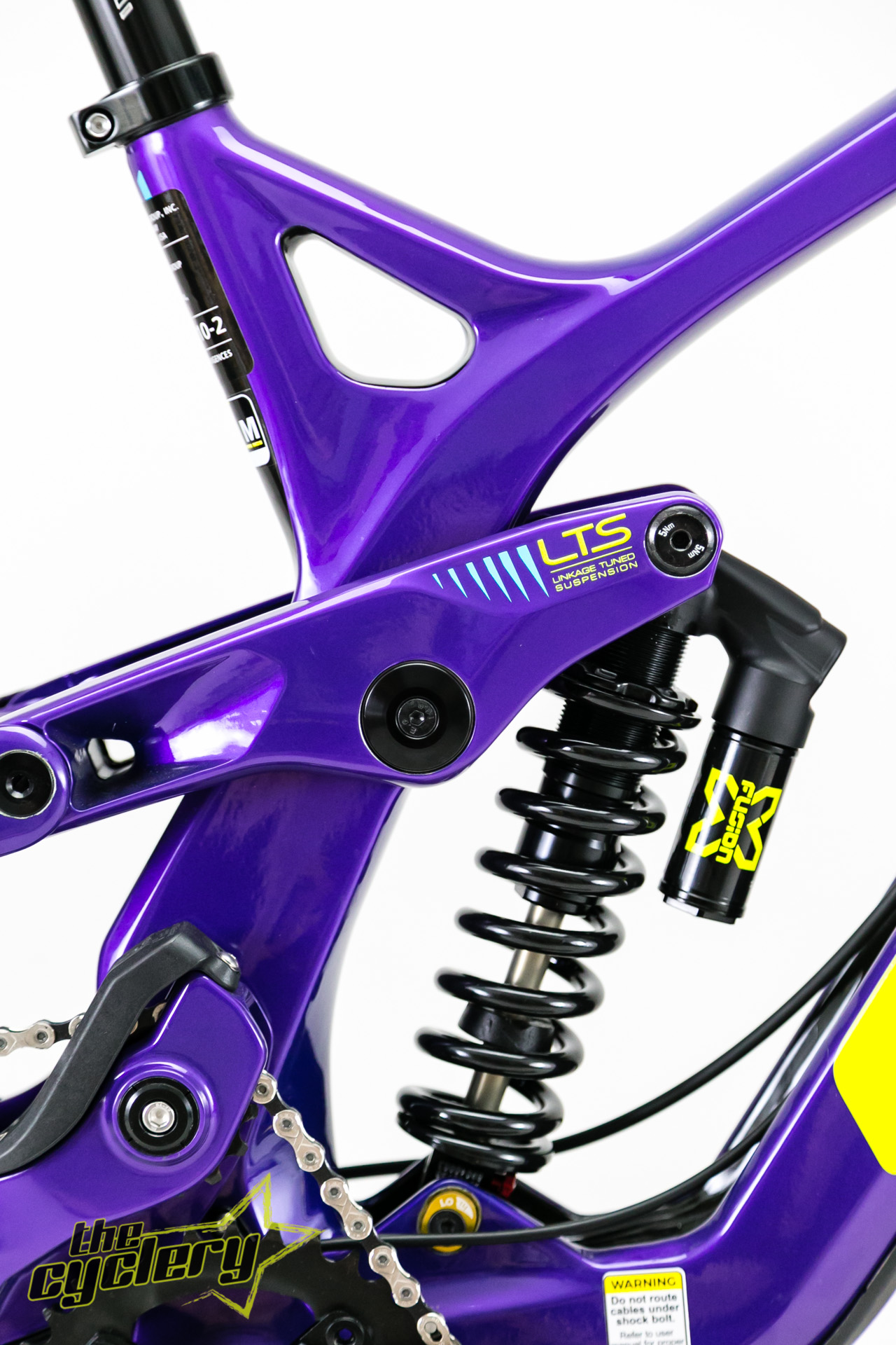 GT Fury Expert 27.5" Downhill Bike 2019 | The Cyclery